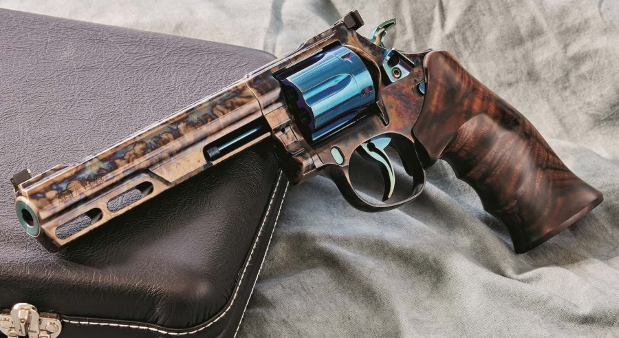 Waffenschmiede-Kühn - Startseite